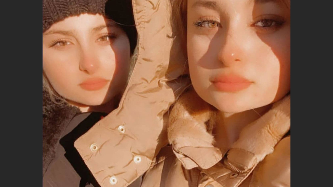 فیلم سارا و نیکا که عجیب بود بیوگرافی